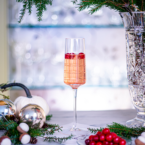 Cranberry Champagne Cocktail Recipe | Cocktail Chameleon by Mark ...